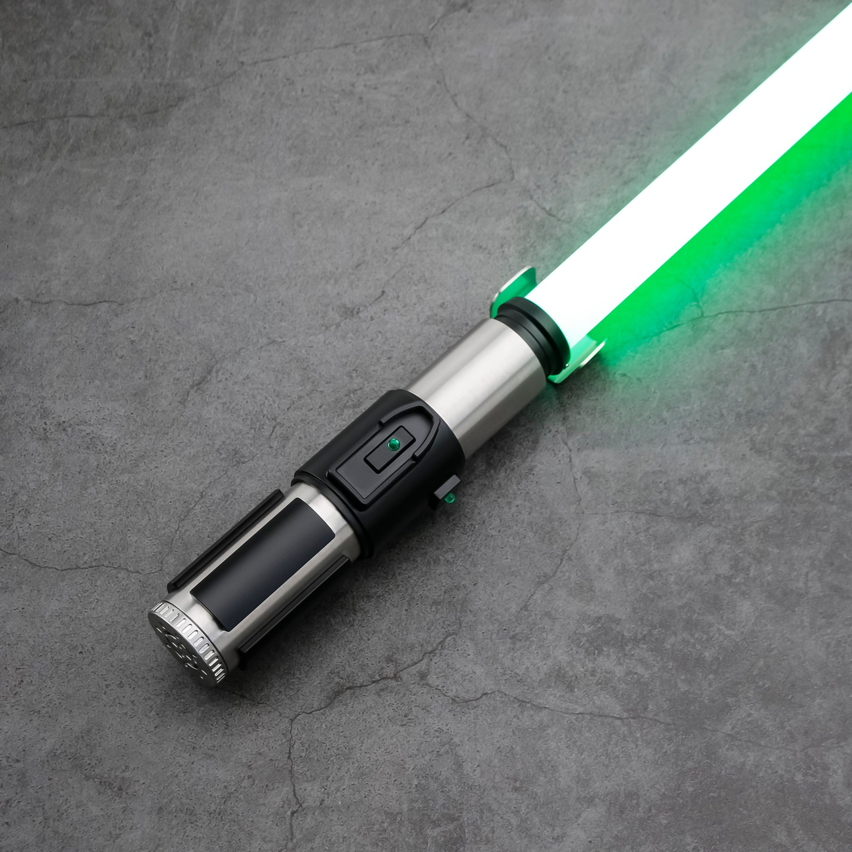 Master Yoda Legacy Shoto Green Lightsaber – SUPERNEOX®